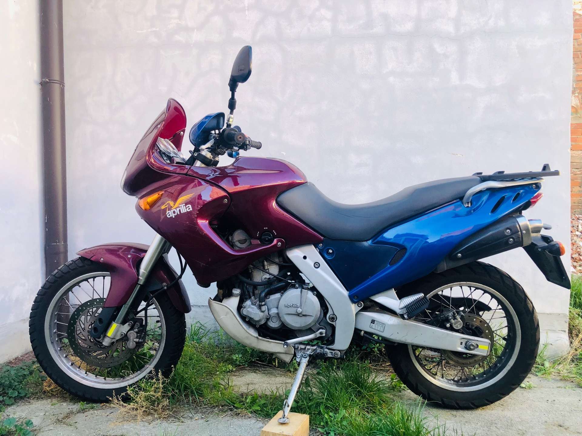 Aprilia-pegaso-650-scrambler in vendita in Motori in Tutta Italia