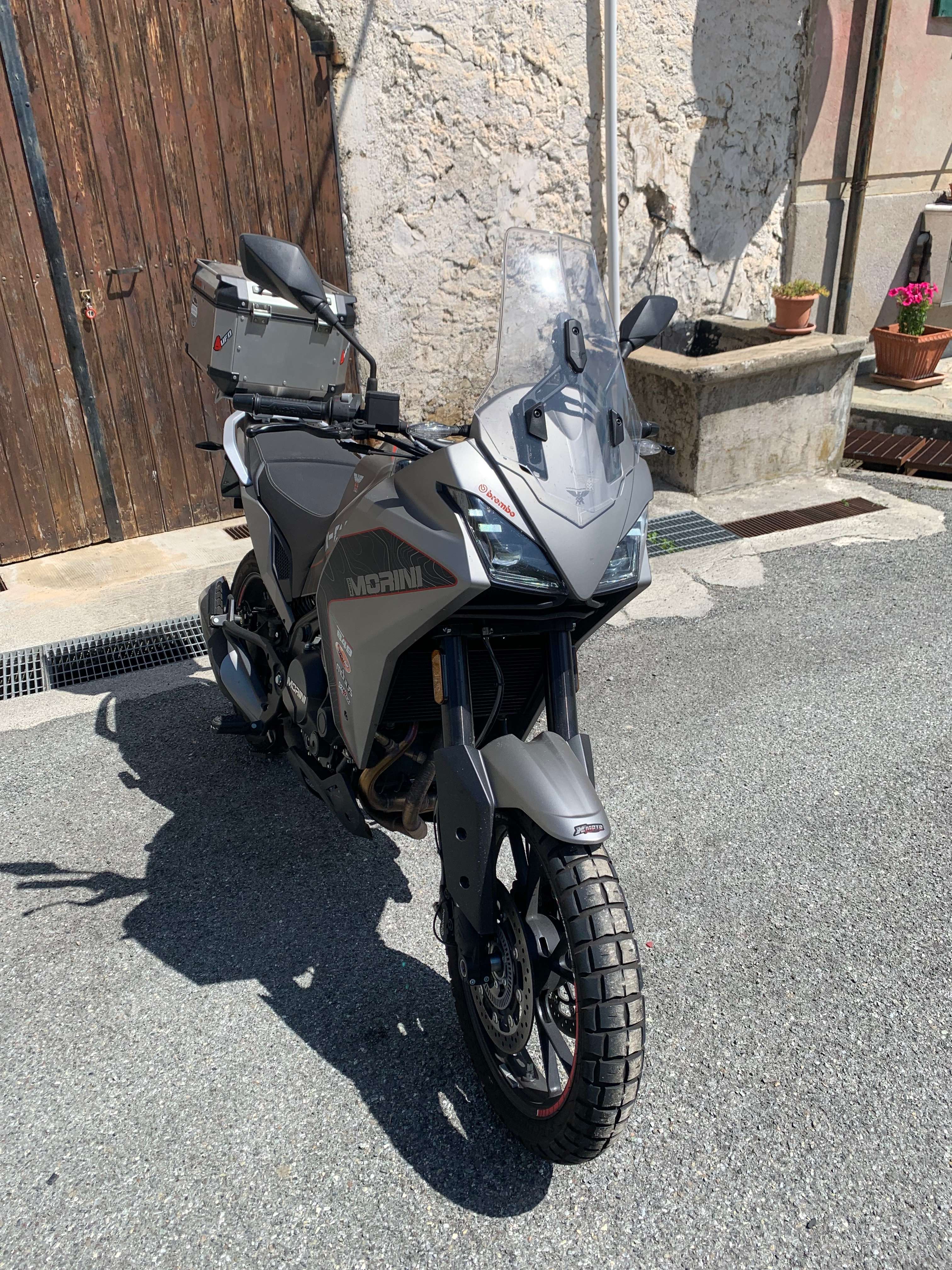 Moto-morini-x-cape-649-2023-tua-a-74-euro-al-mes in vendita in Motori ...