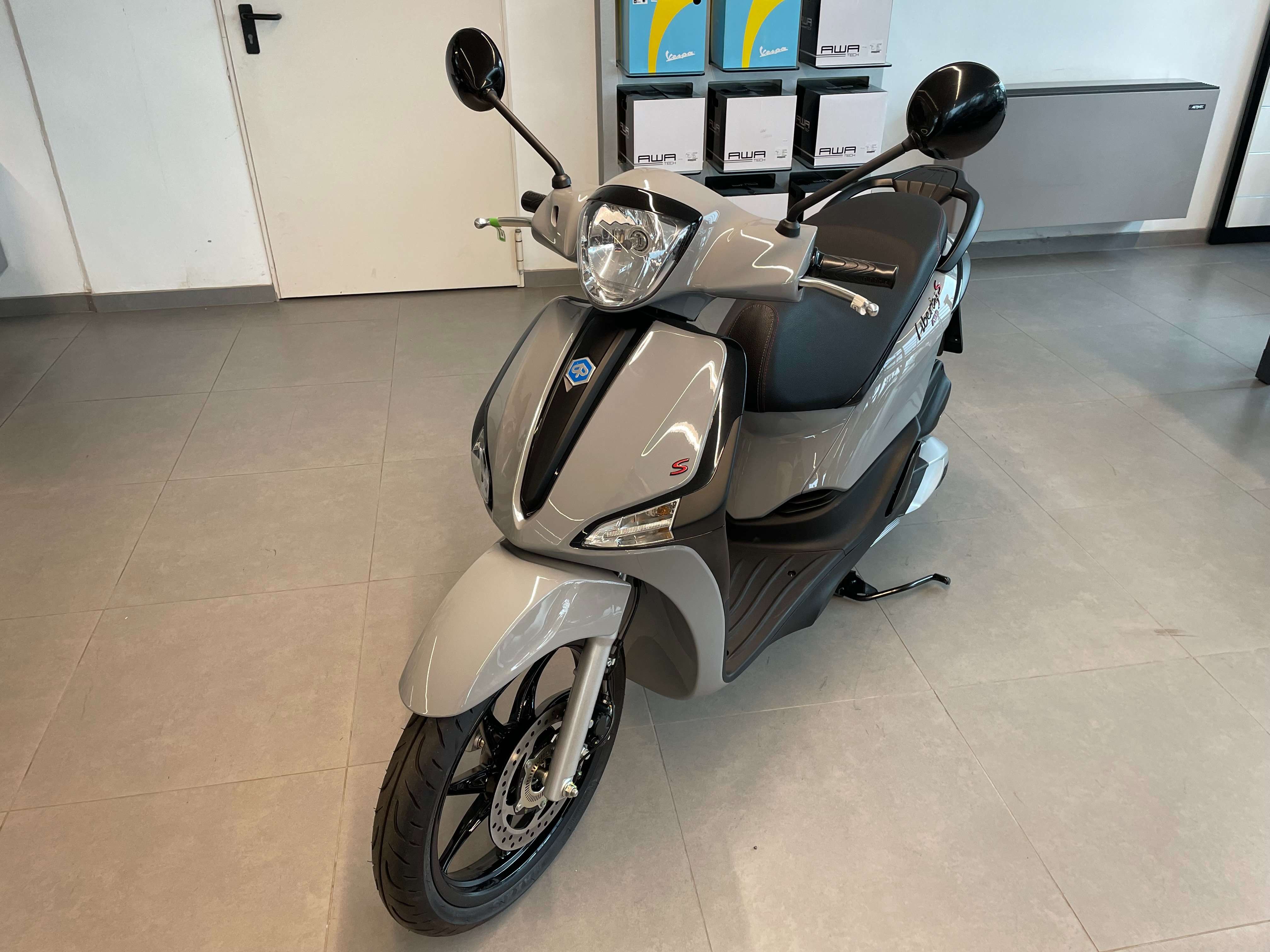 Piaggio Liberty 125"S" EURO 5 - NUOVO IN PRONTA CONSEGNA!: moto ...