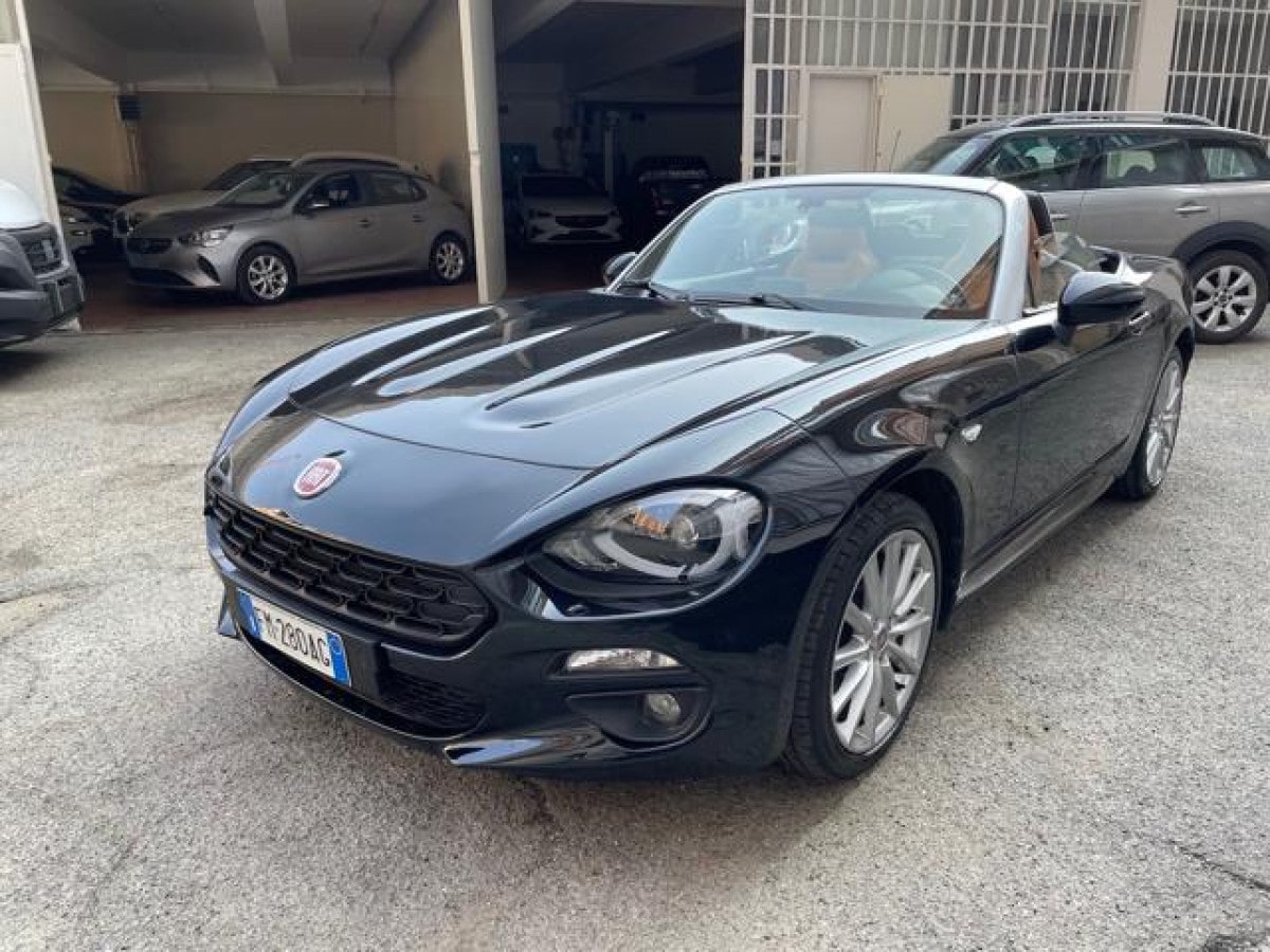 Fiat-124-spider-1-4-multiair-at6-lusso in vendita in Motori in Tutta Italia