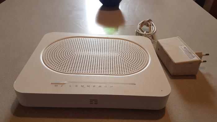 Smart-modem-router-tim-nmu-771320 in vendita in Elettronica in Tutta Italia
