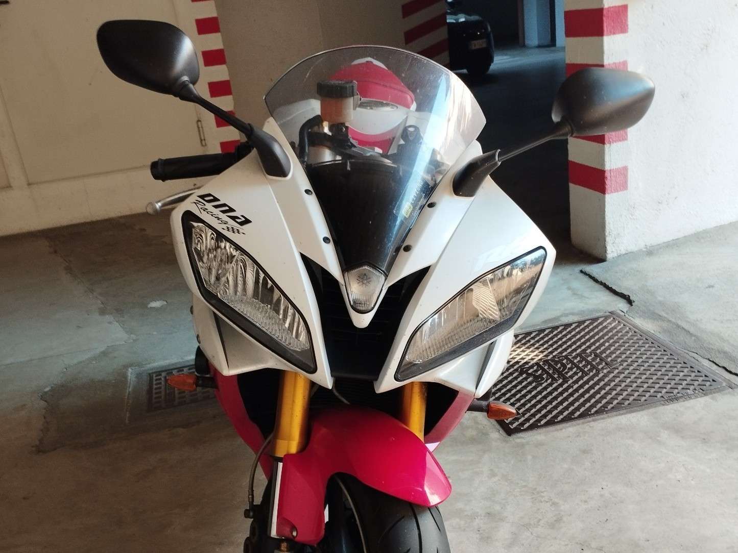 Faro-yamaha-r6 in vendita in Motori in Tutta Italia