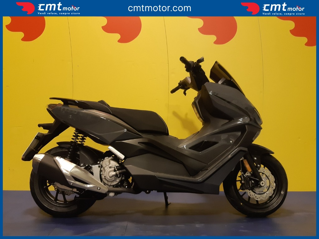 Kl-brera-300-x in vendita in Motori in Tutta Italia