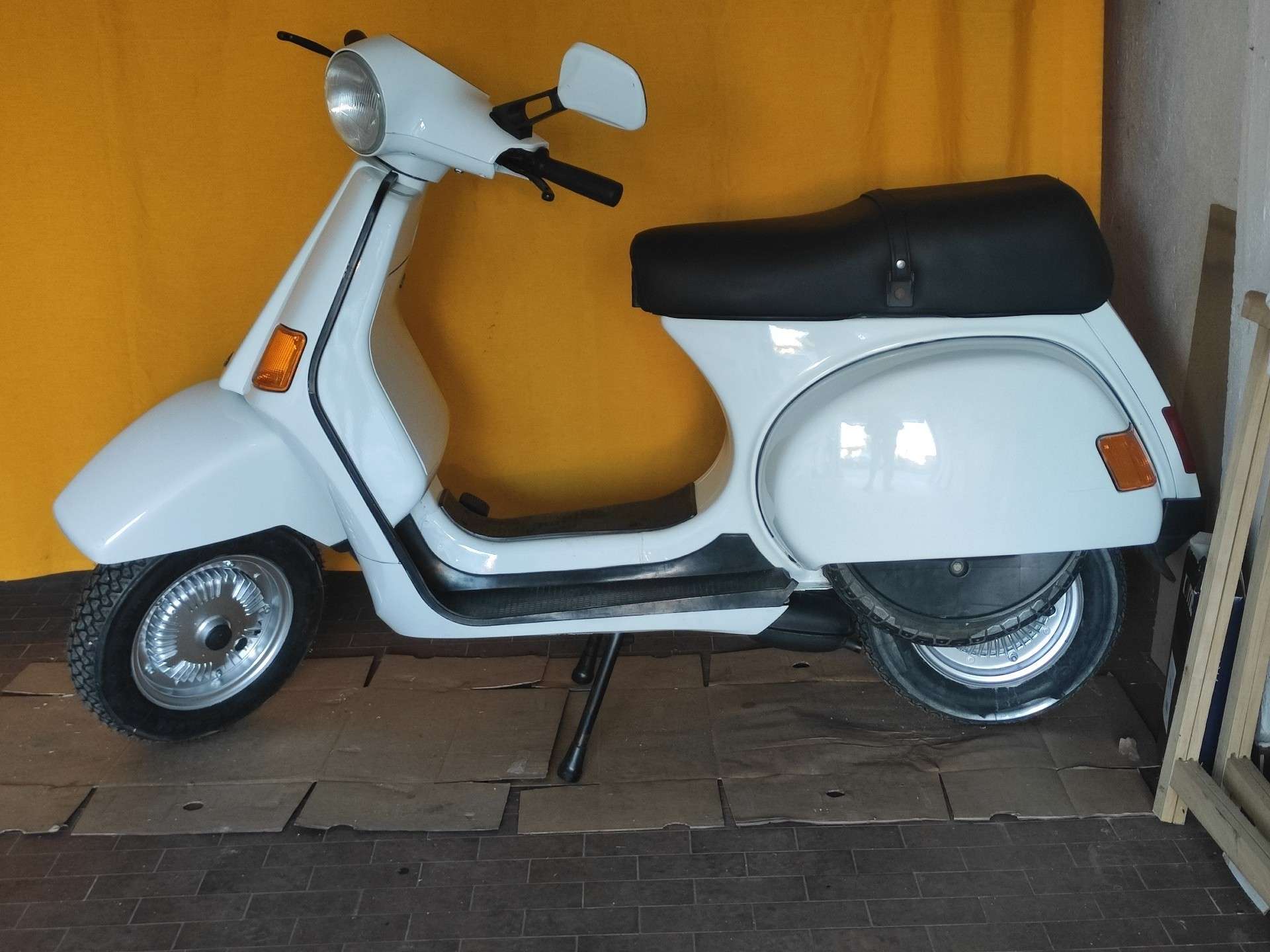 Vespa-cosa-piaggio-125 in vendita in Motori in Tutta Italia