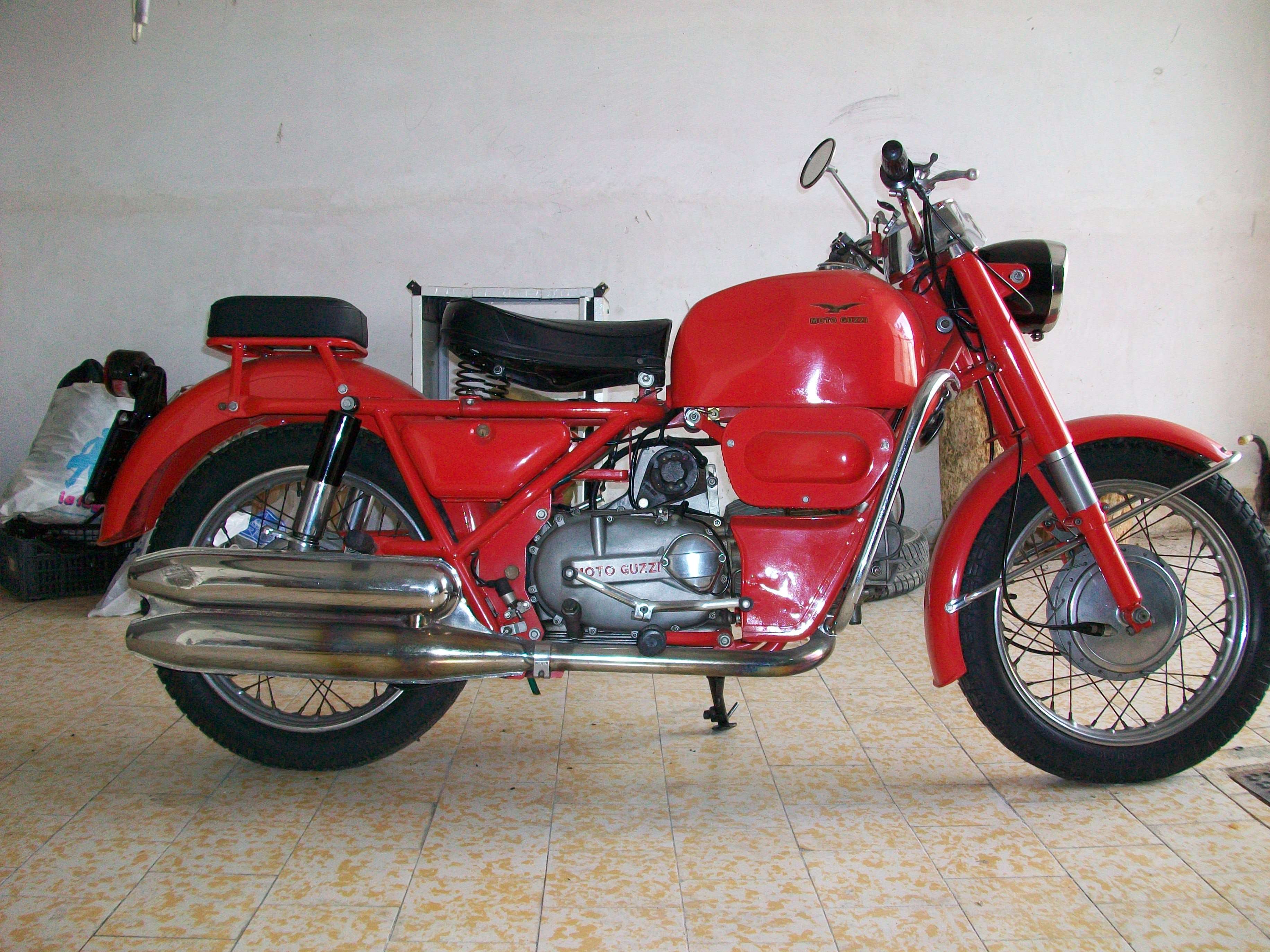 Moto-guzzi-nuovo-falcone-militare-1975 in vendita in Motori in Tutta Italia
