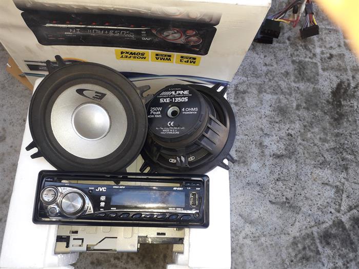 Autoradio-alpine-17510425.htm in vendita in Tutta Italia