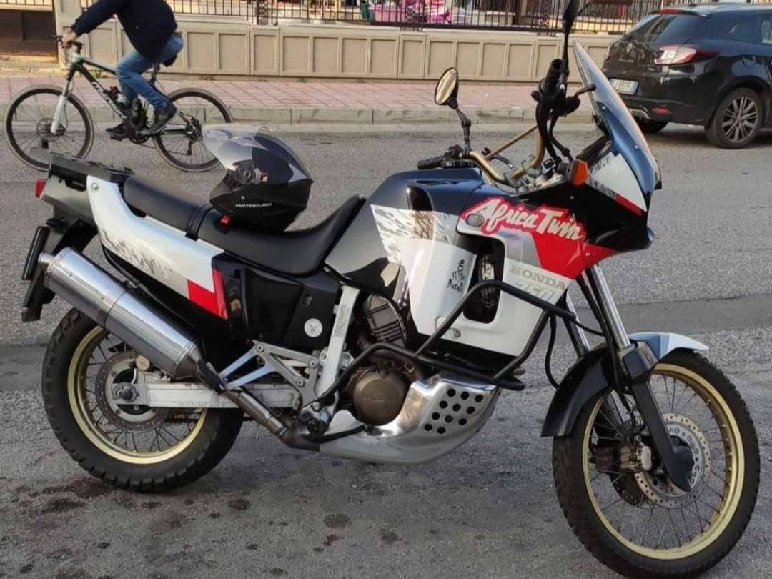 Honda-africa-twin-rd04 in vendita in Motori in Tutta Italia