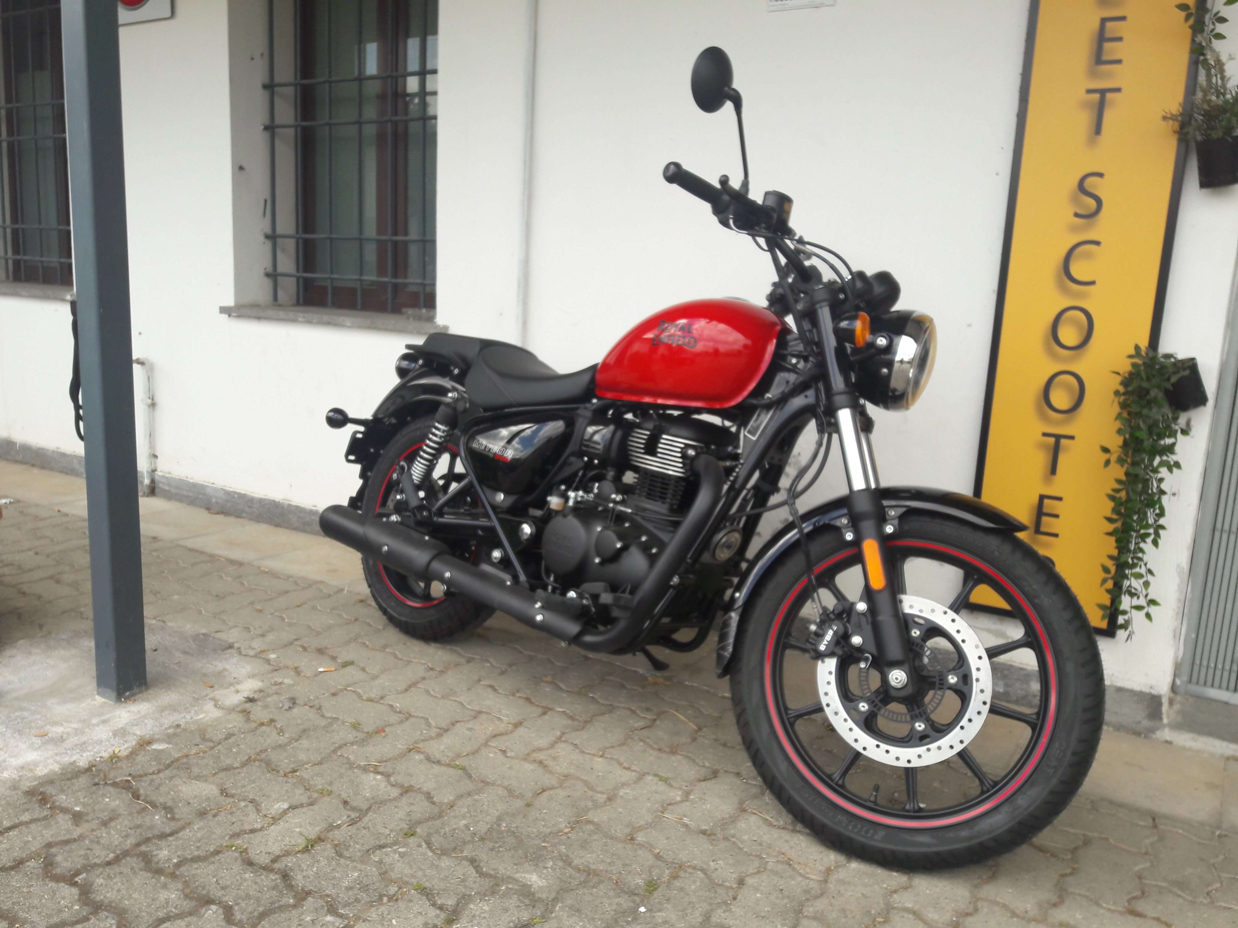 Royal Enfield Meteor 350 Fireball Matt Green In Vendita In Motori In